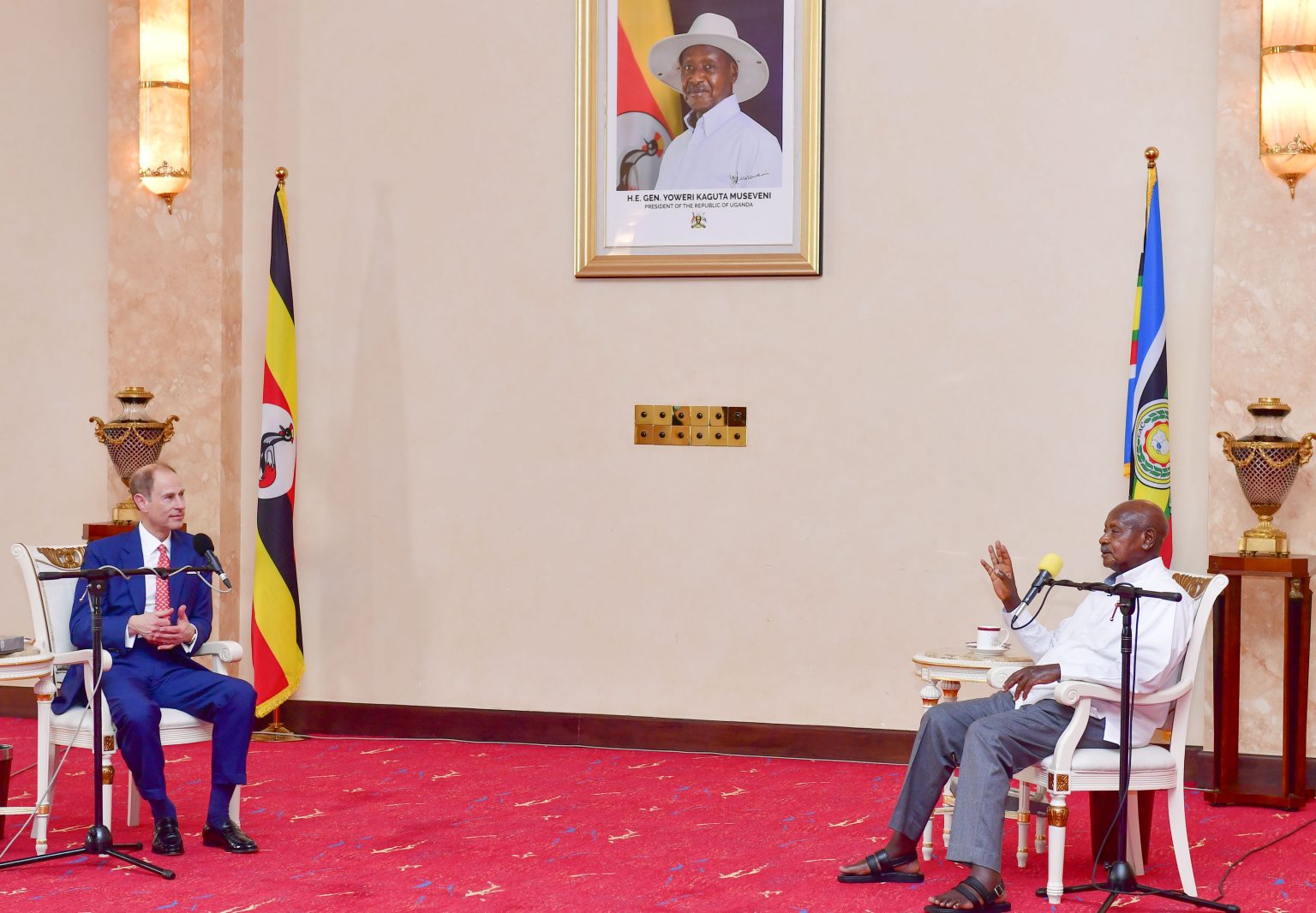 President Museveni Meets Duke of Edinburg - State House Uganda