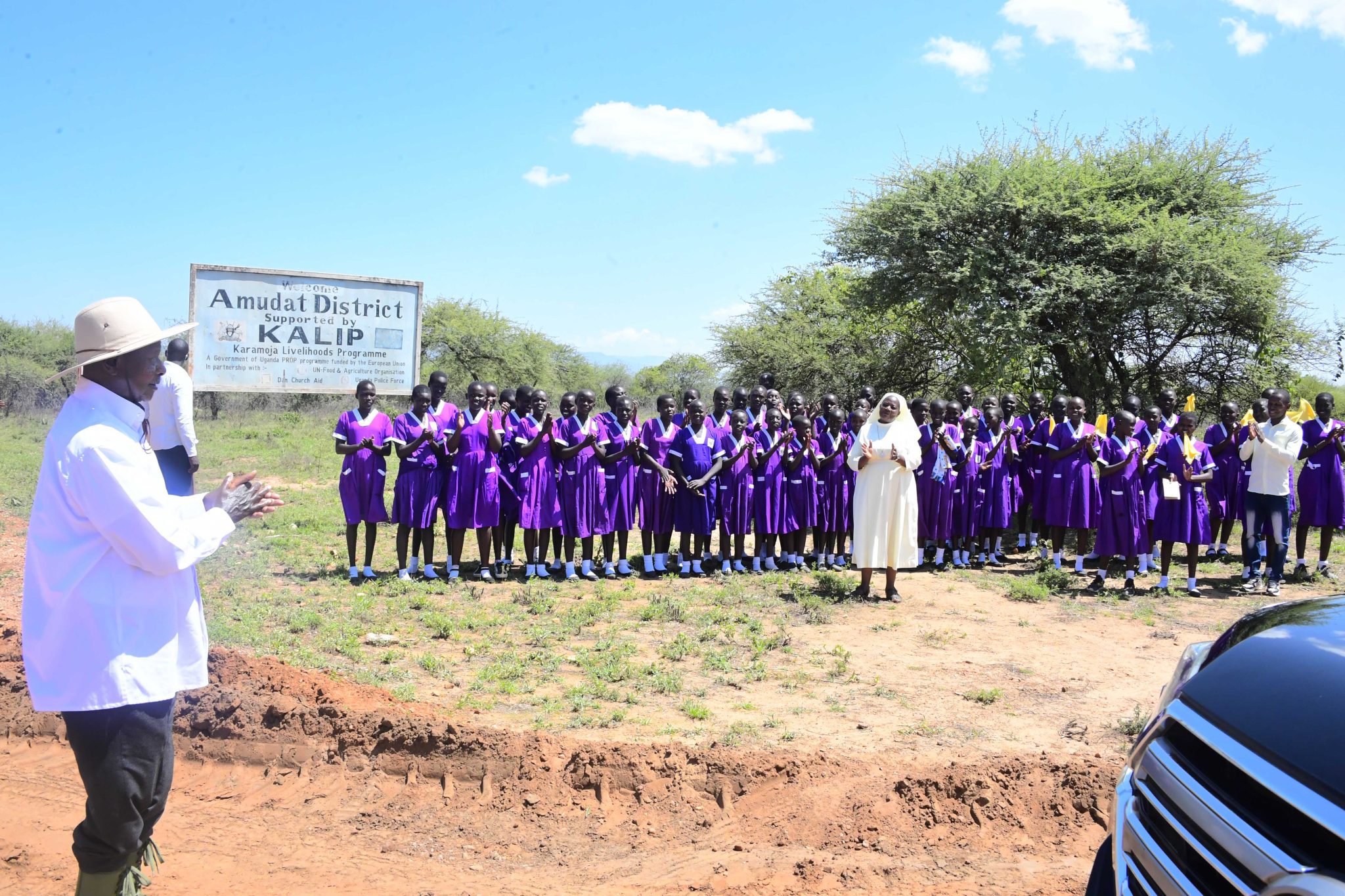 “Its Very Easy To Get Out Of Poverty In Uganda”- President Museveni ...